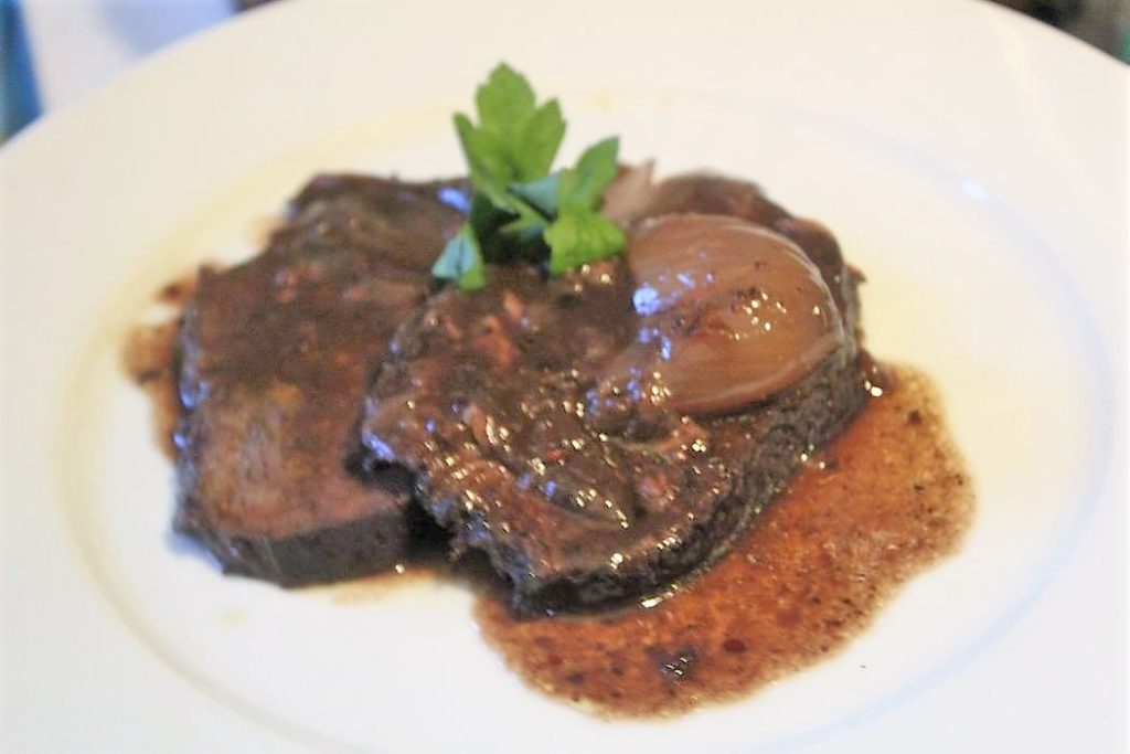 Falsches Filet vom Rind in Rotwein geschmort – glatzkoch.de